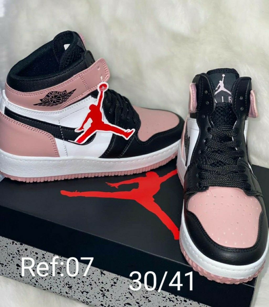 Apenas 45,00€ - Sapatilhas Nike Air Jordan Mid Rosa Com Preto Ref. 07 ...